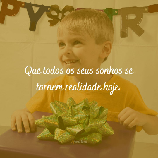 52 frases de aniversário para NETOS receberem seu carinho
